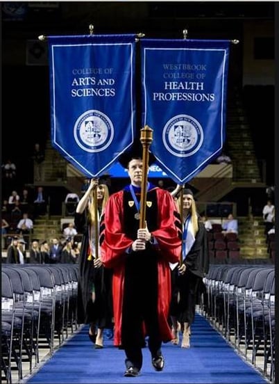 Gonfalon: shapes, options, & accessories