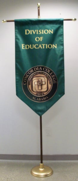 Gonfalon: shapes, options, & accessories